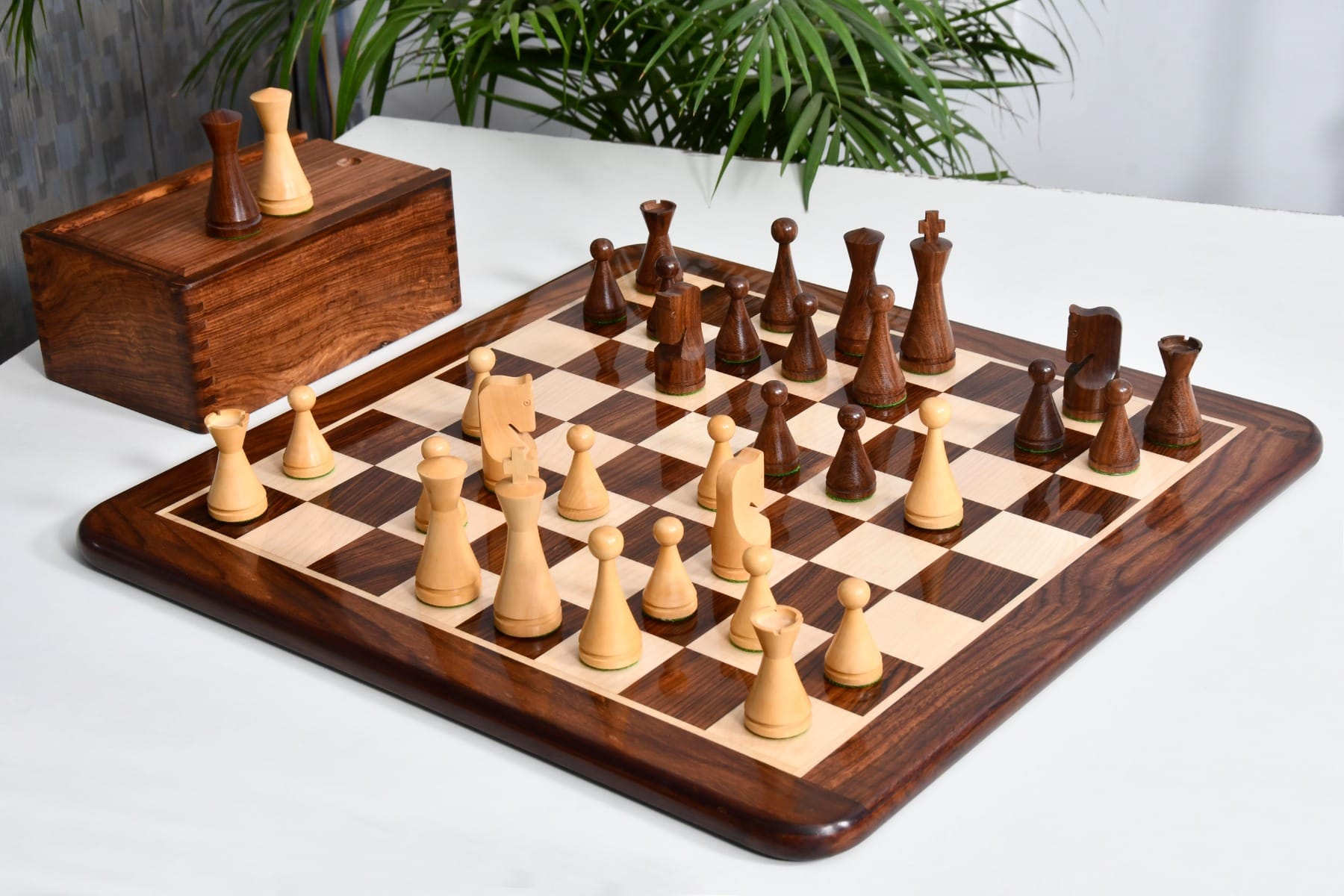 19th Century Weighted Cone-Shaped Chess Pieces | Chess Bazaar