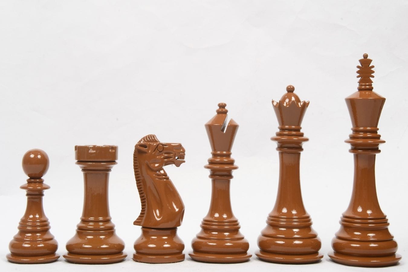 chess pieces description